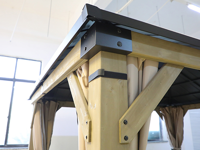 IronShade Deluxe | Dynamic Outdoor Living Solutions